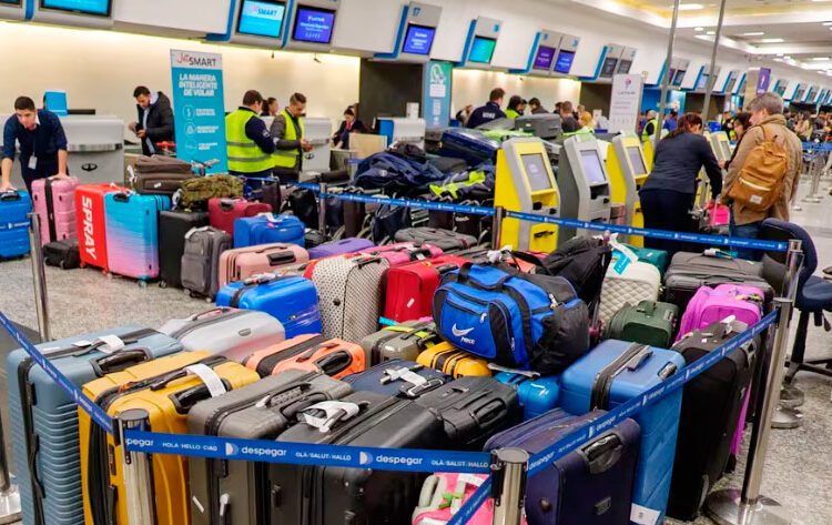 El gobierno profundiza la desregulación aérea: más compañías ...